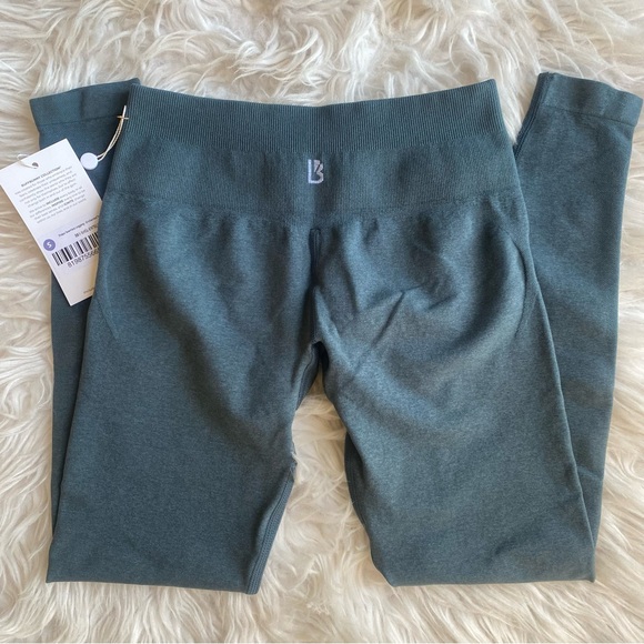 Buffbunny Collection | Pants & Jumpsuits | Buffbunny Shape Seamless ...
